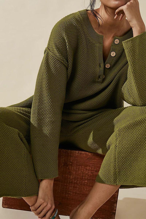 Multi-Weather Comfort: Two-Piece Oversized Set - North